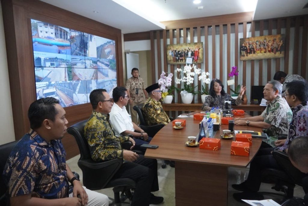 Temui Kementerian PUPR, Pj Gubernur Maluku Utara Bahas Jembatan ...