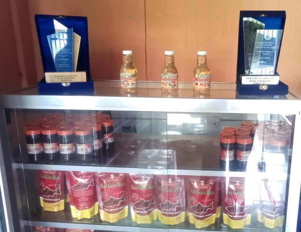 Minuman Pala Umi Habibie Laris Manis, Produksi Tembus 100 Botol per ...